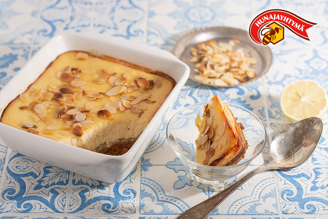 Hunaja-jogurttikakku - Hunajayhtymä Oy - Katso helppo ohje tästä!